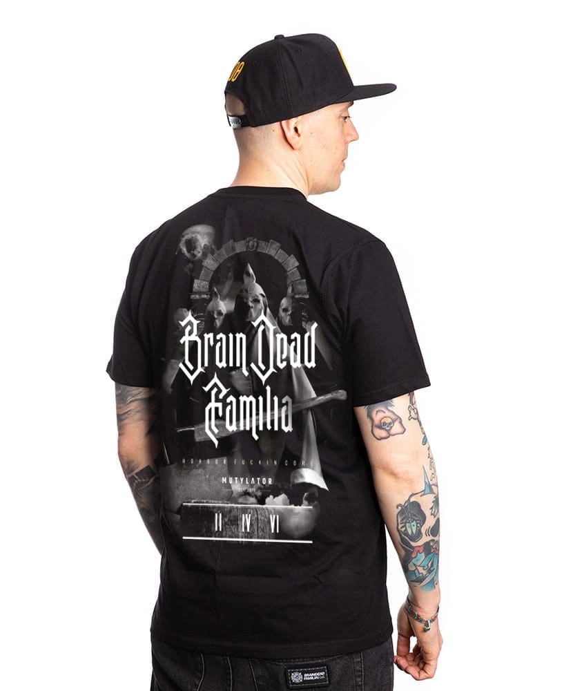 T-shirt Brain Dead Familia Kat czarny - MEMBRANA.PL