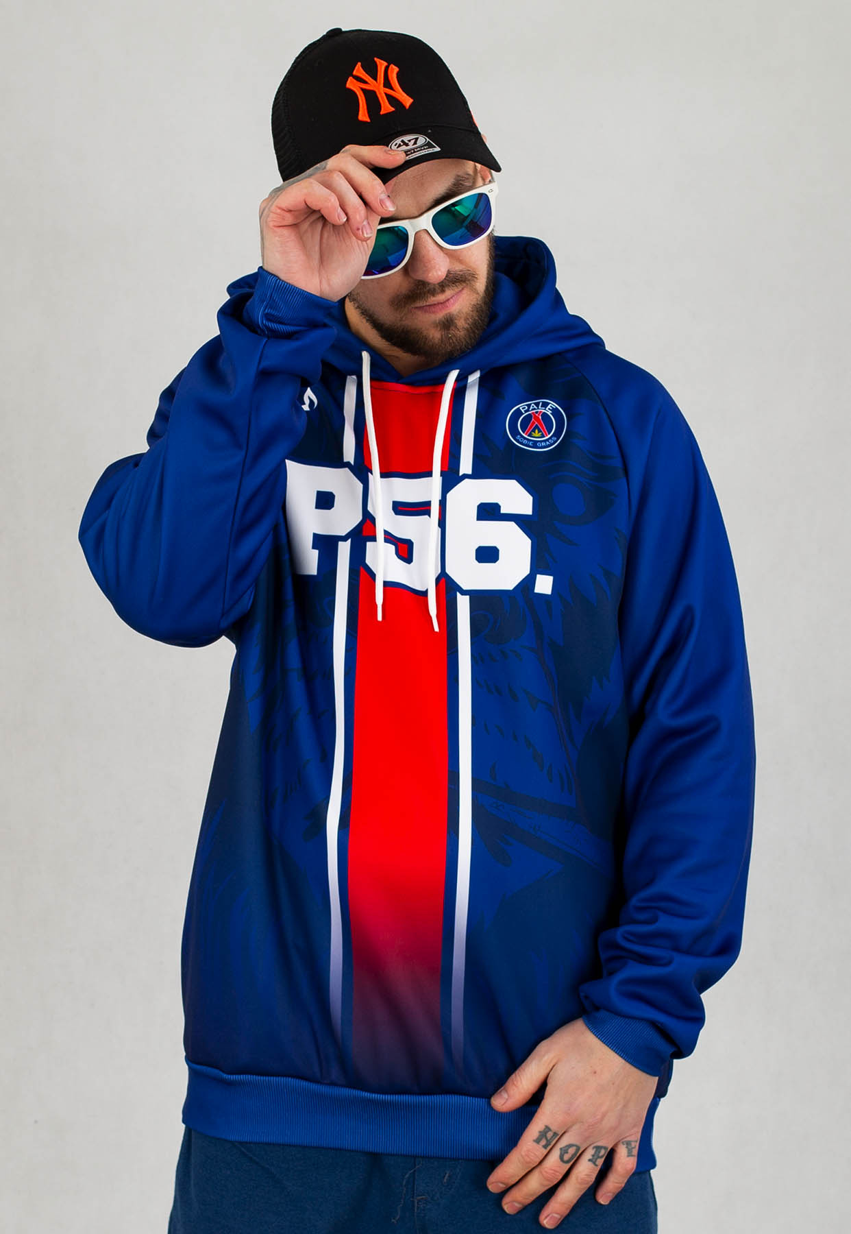 Bluza Dudek P56 Z Kapturem Palę Sobie Grass Lion Football granatowa - MEMBRANA.PL