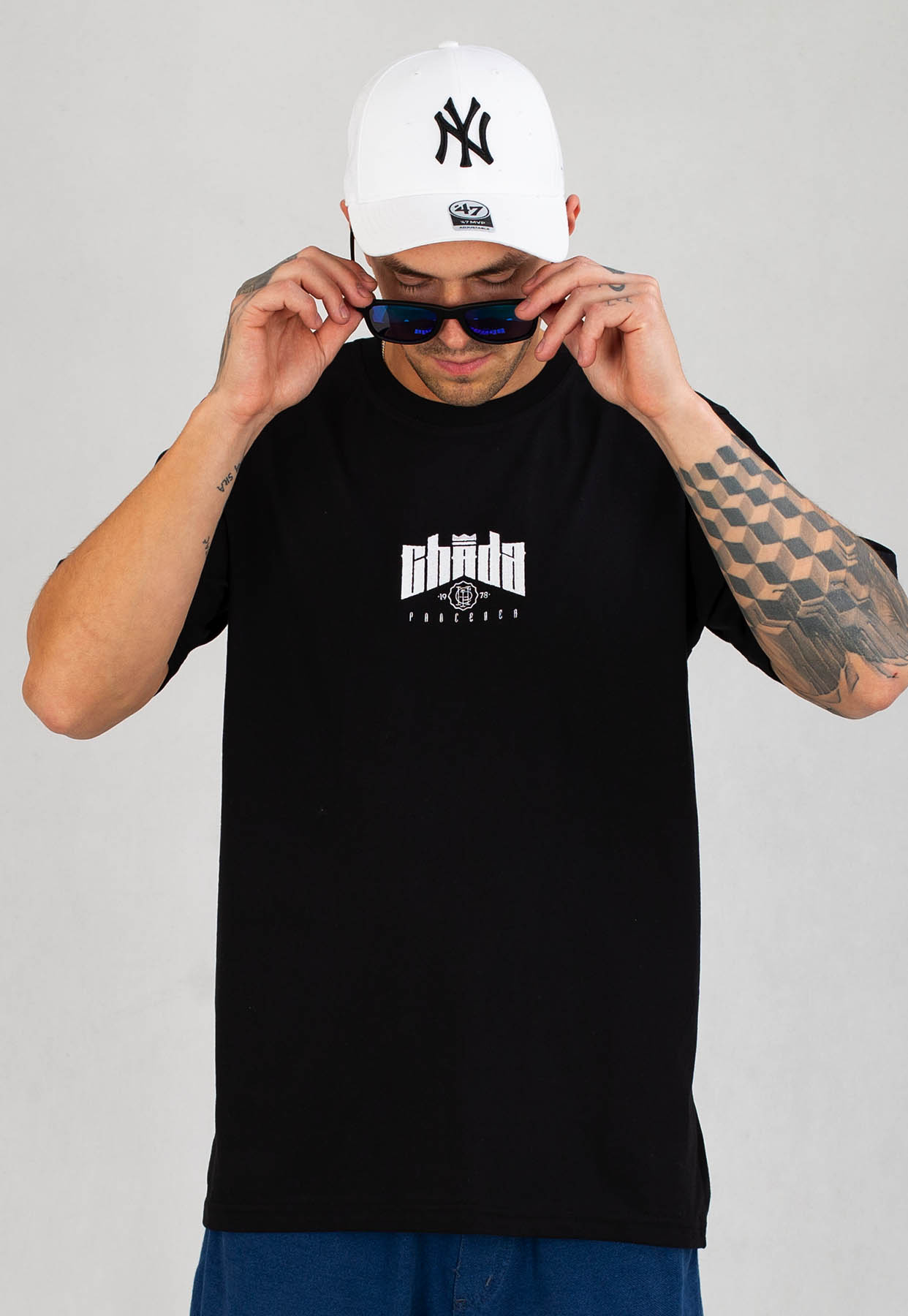 T-shirt Chada Proceder Big Back czarny - MEMBRANA.PL